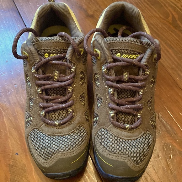 Hi-Tec | Shoes | Hi Tec Ladies 65 Hiking Shoes | Poshmark